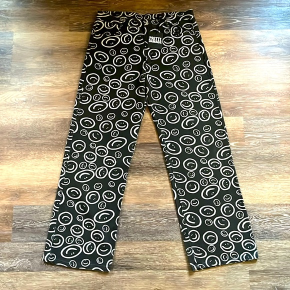 Pretty Damage | Jeans | Nwt Pretty Damage Smiley Face Wide Leg Denim ...
